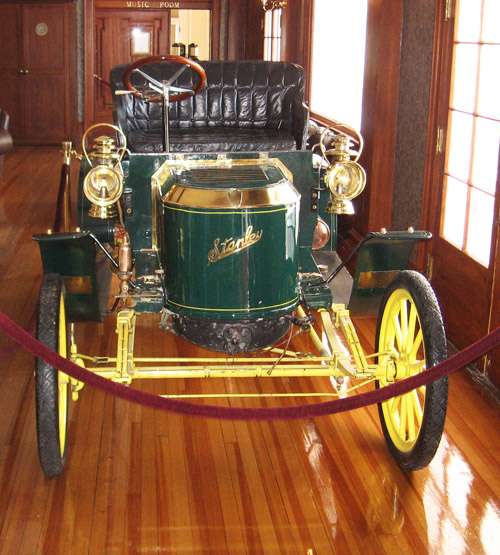 1906 Stanley Steemer in the lobby of the Stanley Hotel | Torque News